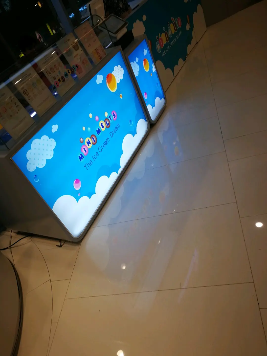 Mini Melts (Citywalk)'s Photo - Korean Ice Cream/yogurt Takeaway in Tsuen Wan Citywalk Hong Kong ...